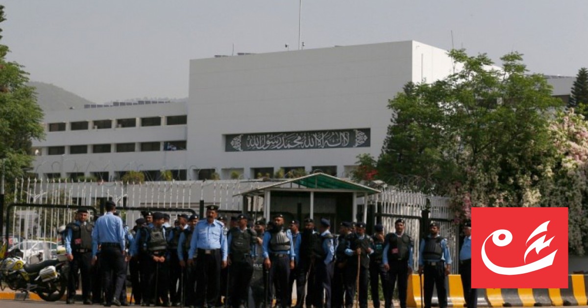 Ras Online - Pakistan parliament adjourns before planned ouster vote on ...